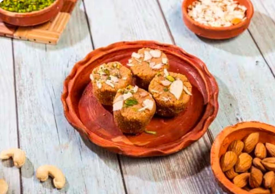 Allahabadi Barfi(12 Pieces) – JustMyRoots